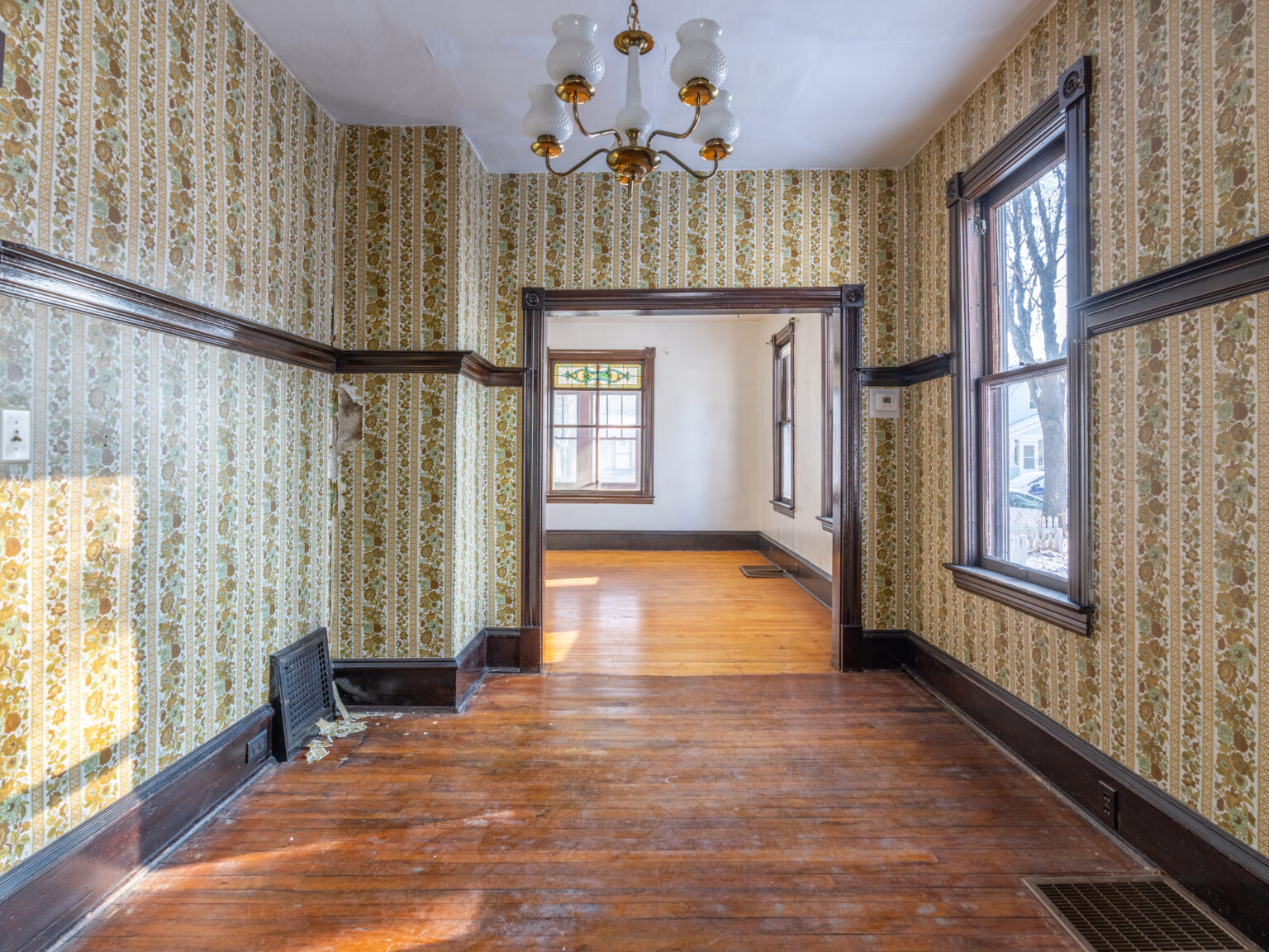 Revitalizing a Charming House: The Longfellow Home Remodeling Project